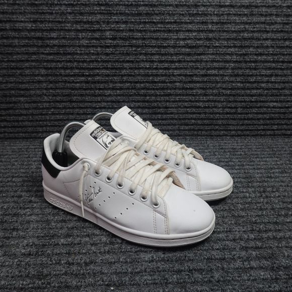 adidas | Shoes | Adidas Shoes Big Kids 6 White Disney Kermit The Frog ...